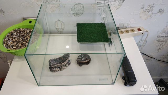 Черапашатник с островом (аквариум)