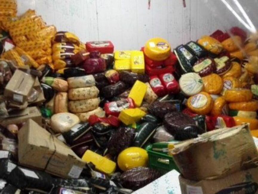 Хлеб, булка, фрукты, овощи, мясное, молочка