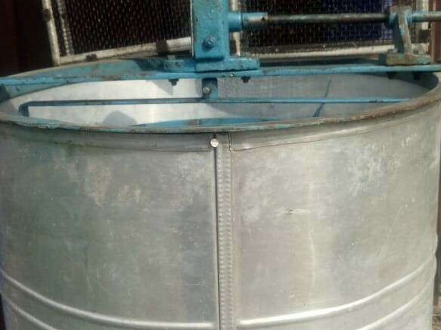 Медогонка 2х рамочная, редукторная, алюминевая