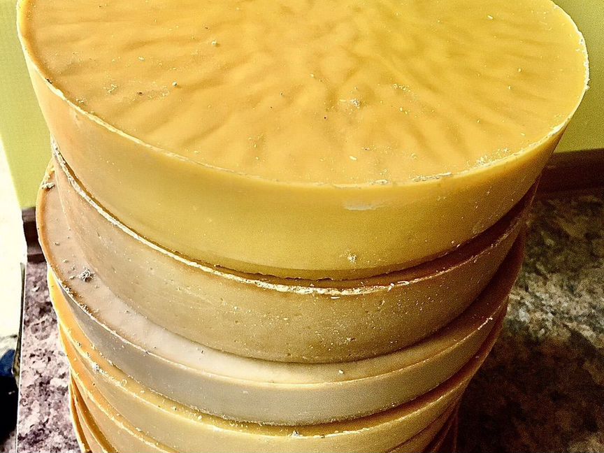 Воск пчелиный