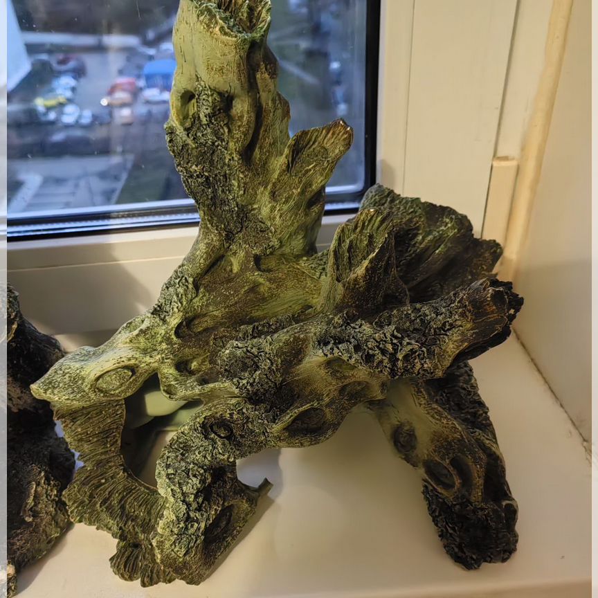 Декоративные коряги для аквариума