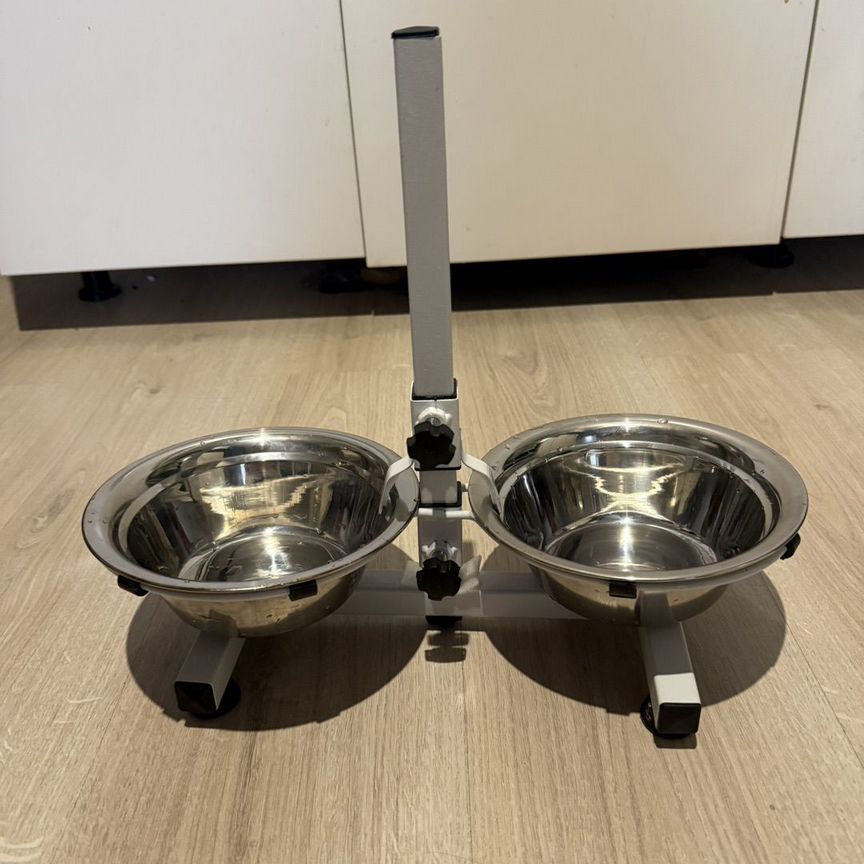 Миски на подставке