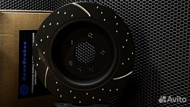 Toyota Camry. Диски с перфорацией и слотами купить в Москве TOYOTA ...