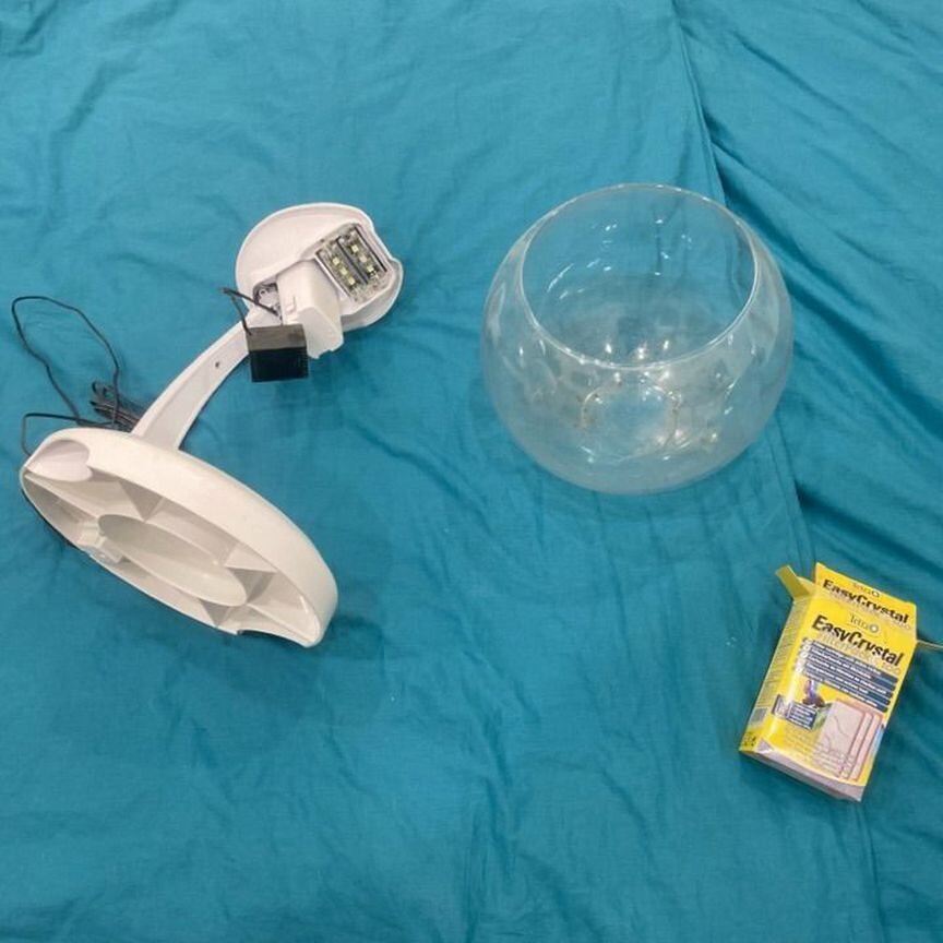 Аквариум-шар, на подставке