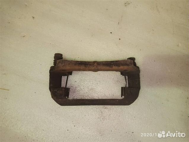 Скоба суппорта переднего Chevrolet Cruze 2009 купить в Москве GENERAL ...