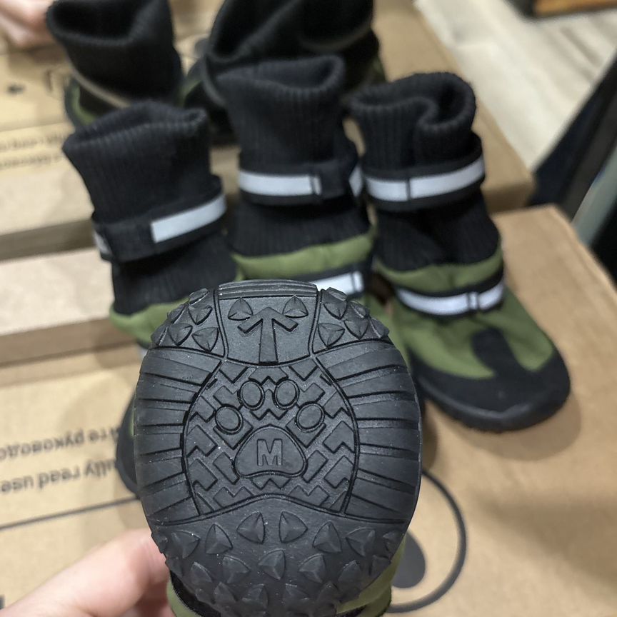 Ботинки для собак зимние