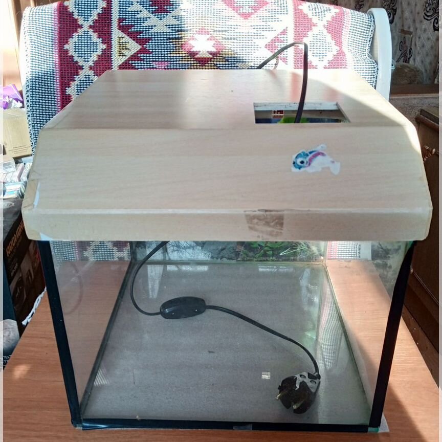 Аквариумы для рыбок бу