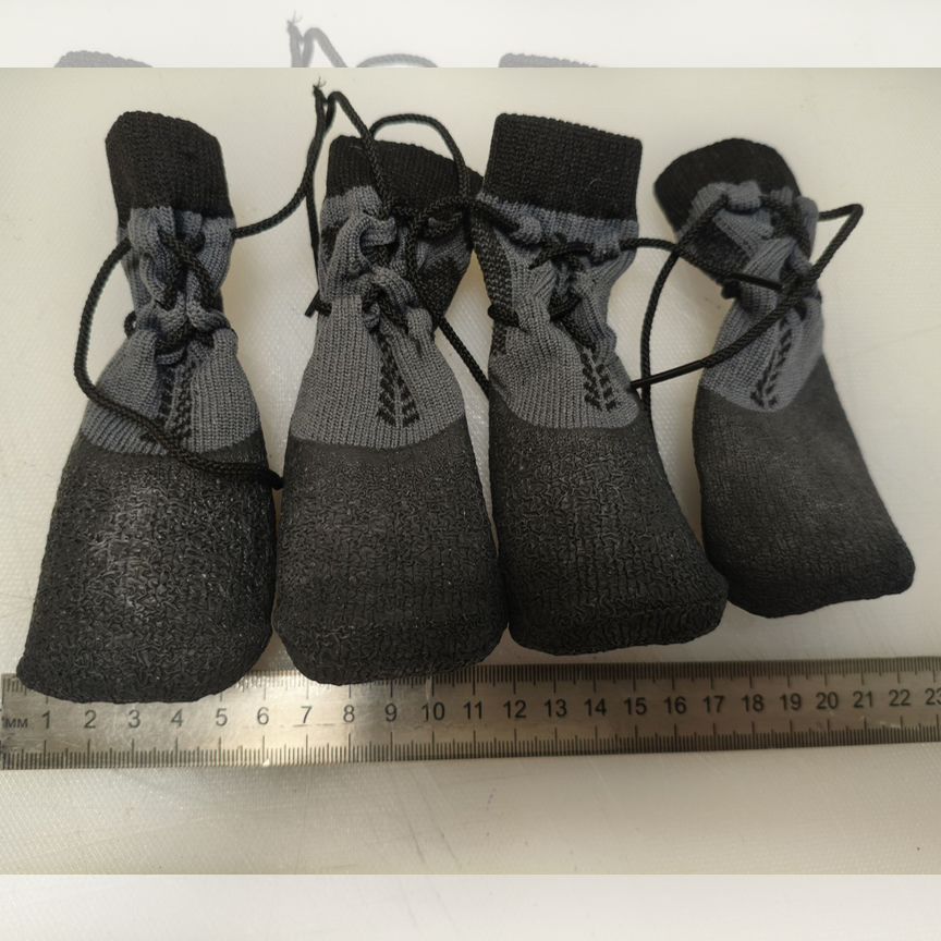 Обувь для собак средних