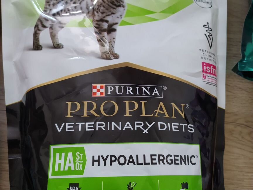 Корм для кошек