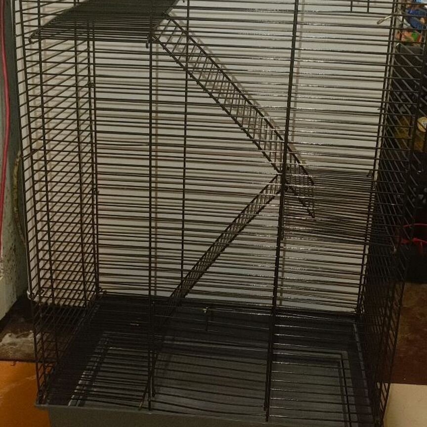 Клетка для грызунов или для попугая