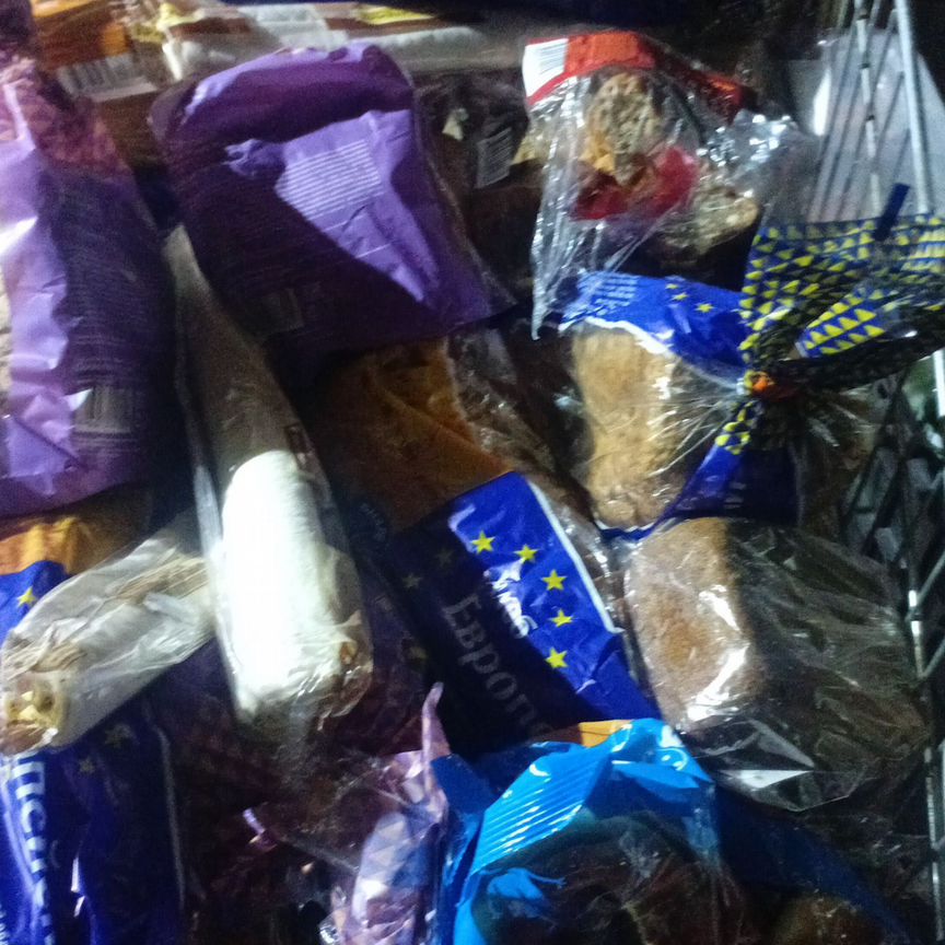 Хлеб на корм животным