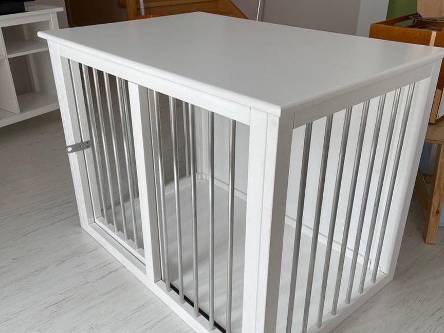 Домашний вольер для животных, будка, клетка