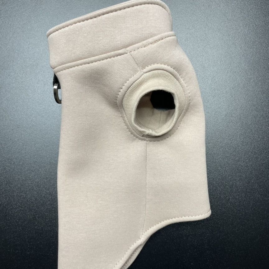 Толстовка с креплением для поводка