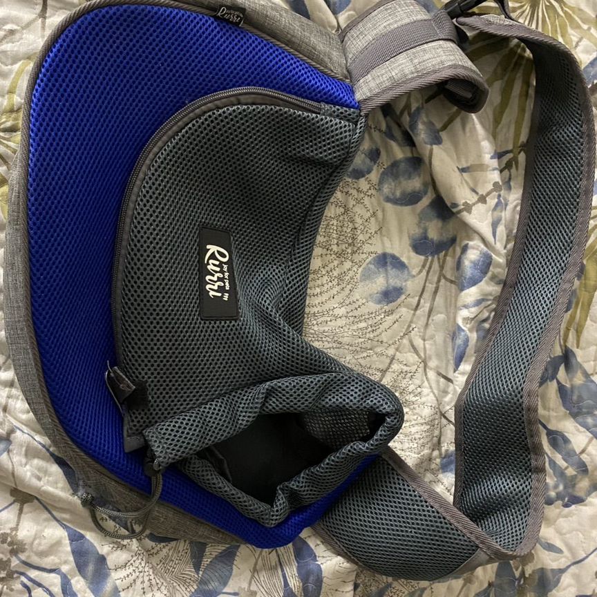 Переноска-слинг для маленьких питомцев