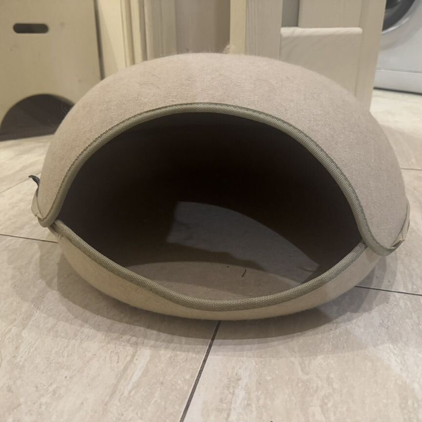 Домик лежанка для кошки или собаки