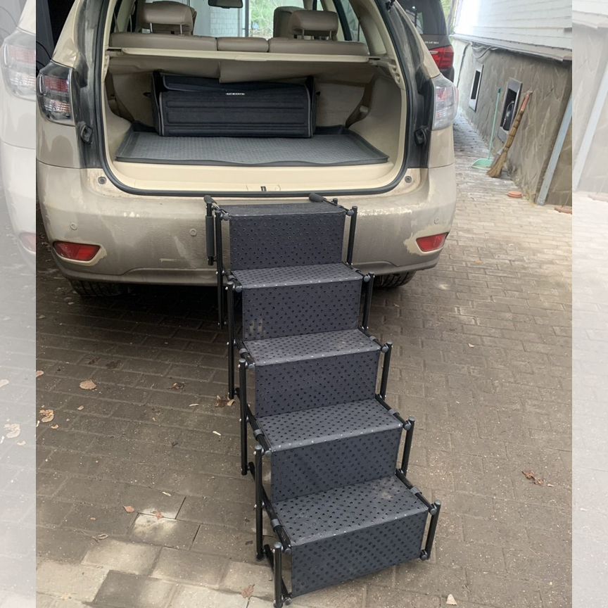 Лестниуа для крупных собак