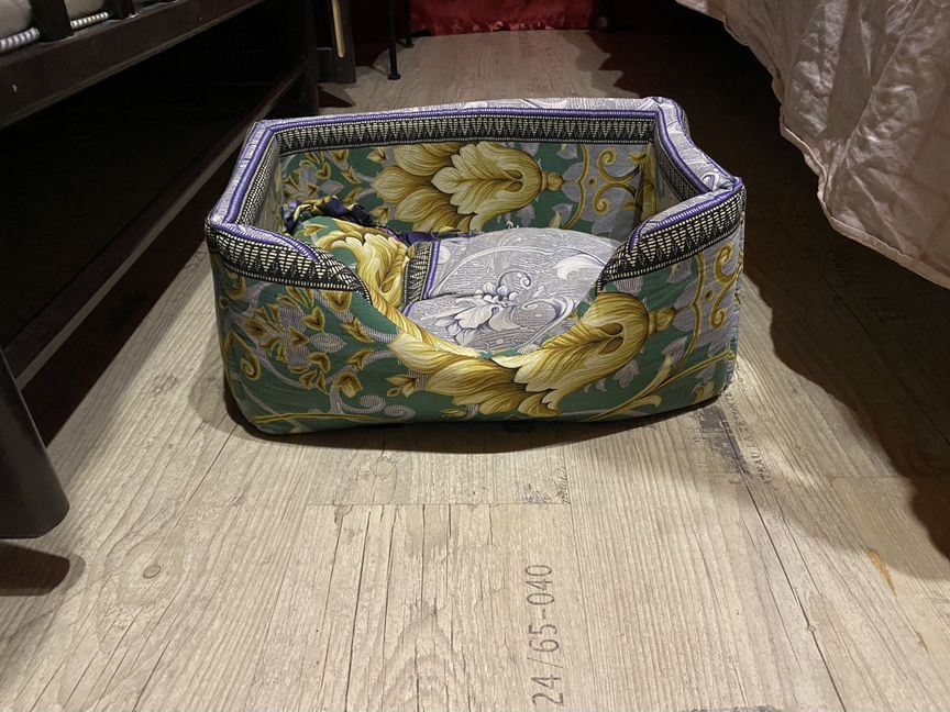 Кошачья лежанка