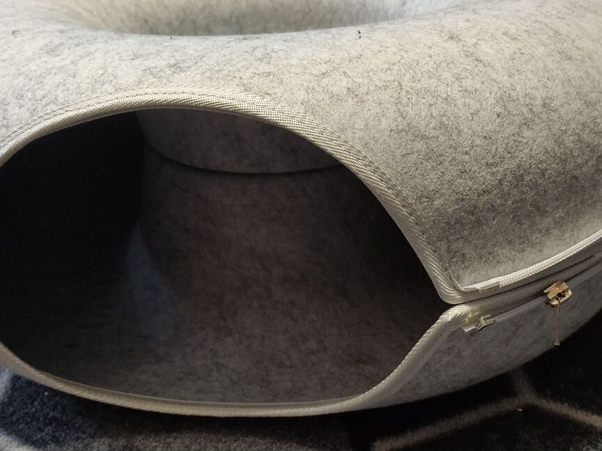 Лежанка для кота Бублик