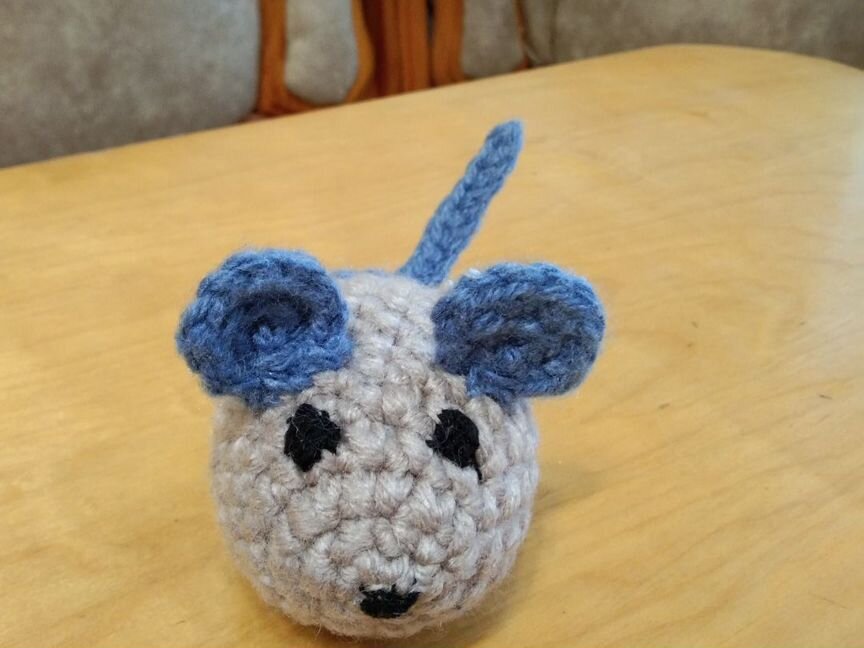 Игровая мышь для кота