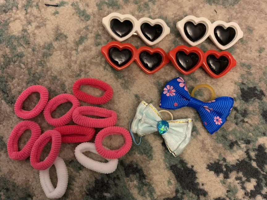 Резинки и заколки для собачек