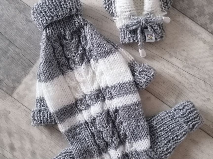 Шапочки, кофточки, комбезики