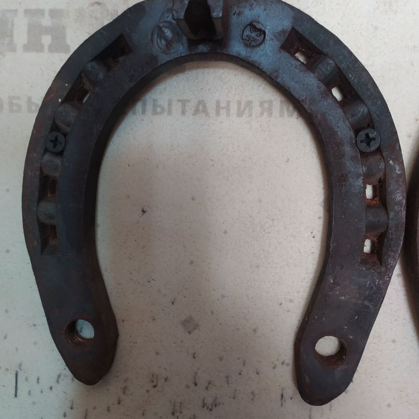 Подкова для лошади