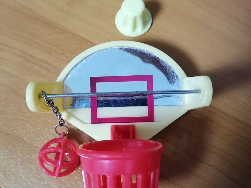 Игрушка баскетбольной кольцо для попугая