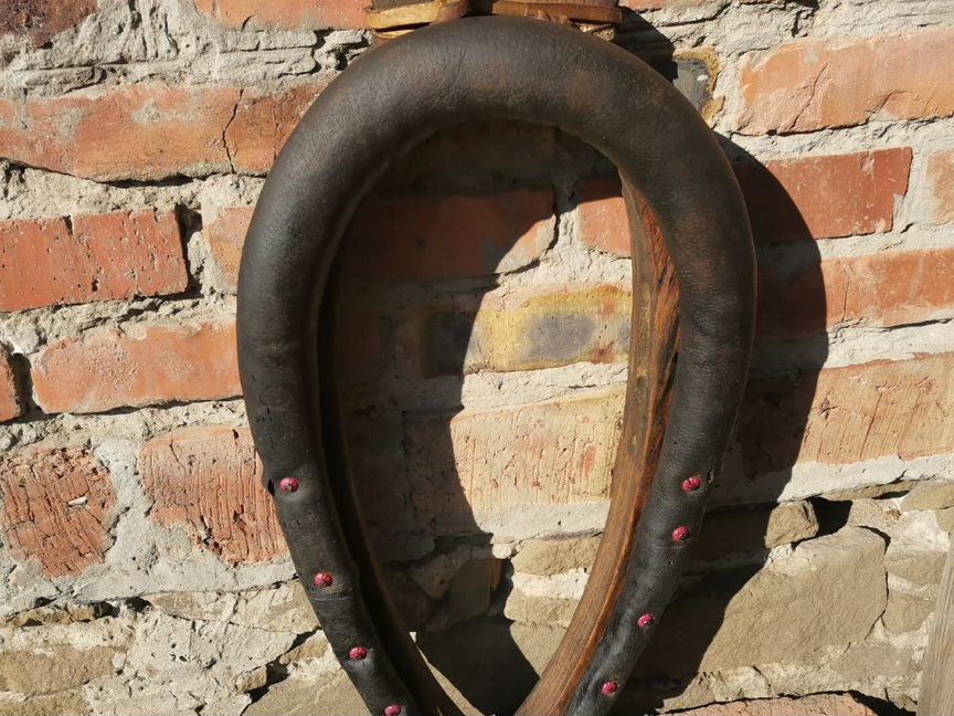 Хомут для лошади