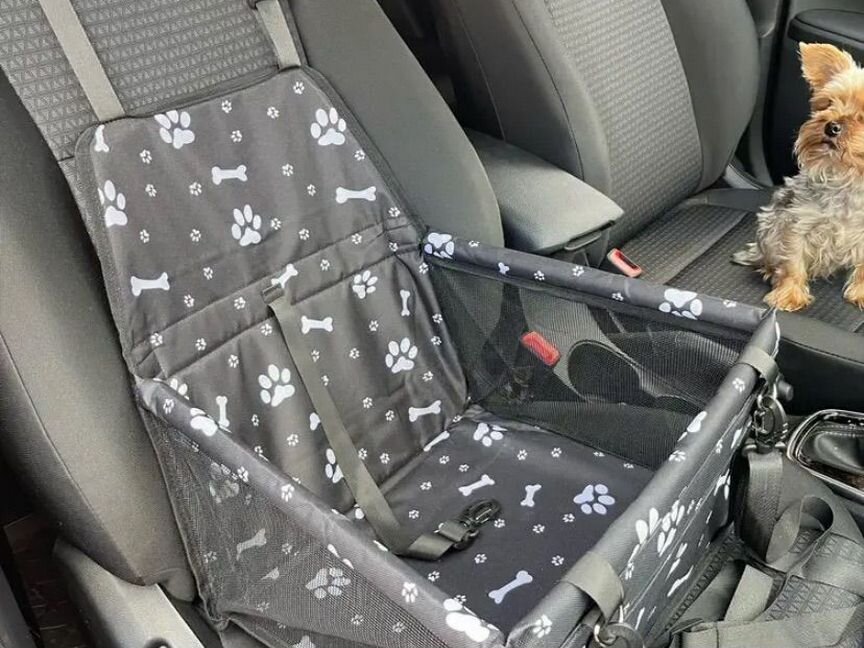 Автокресло для собак