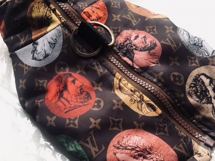 Жилет Louis Vuitton(2-3кг) и Gucci