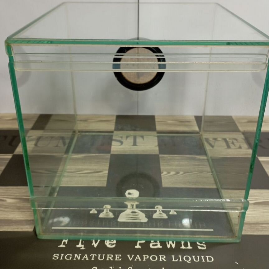 Террариум 19см/19см/19см. идеален для пауков