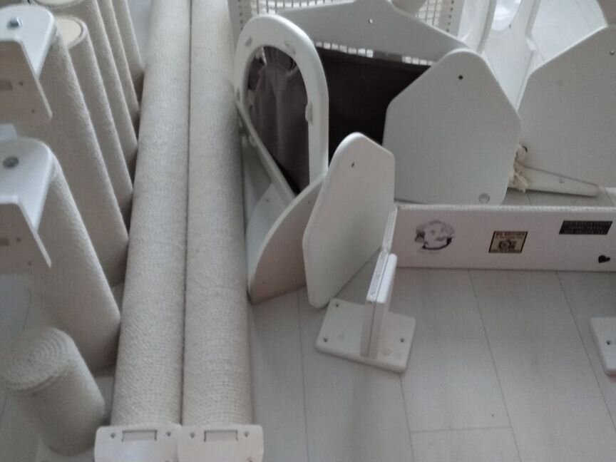 Большой шикарный кошкин дом.Масивное дерево51част