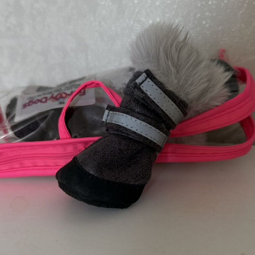 Обувь для собак