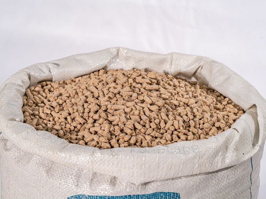 Корм для коз и птиц