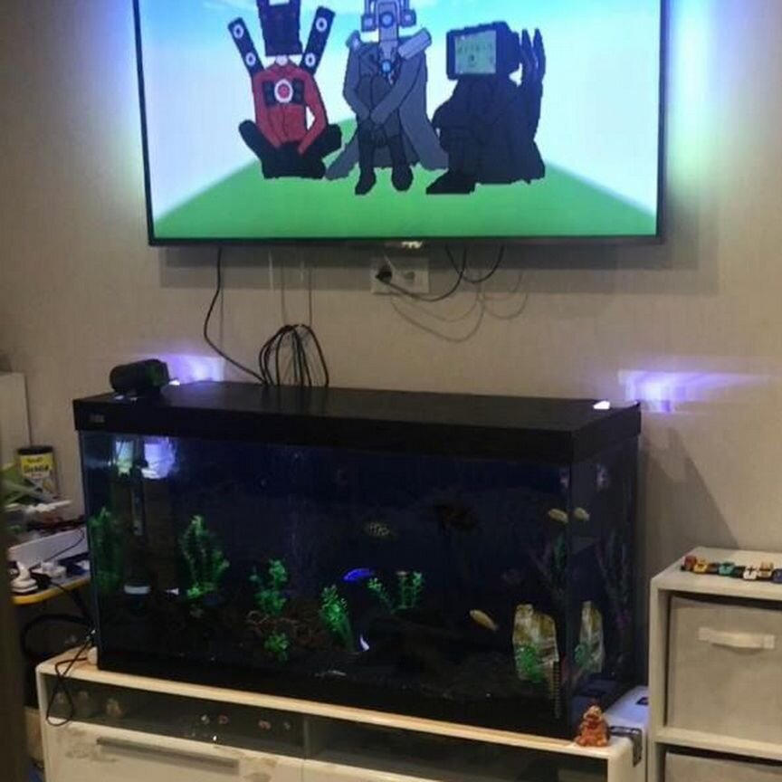 Аквариум с тумбой 330л