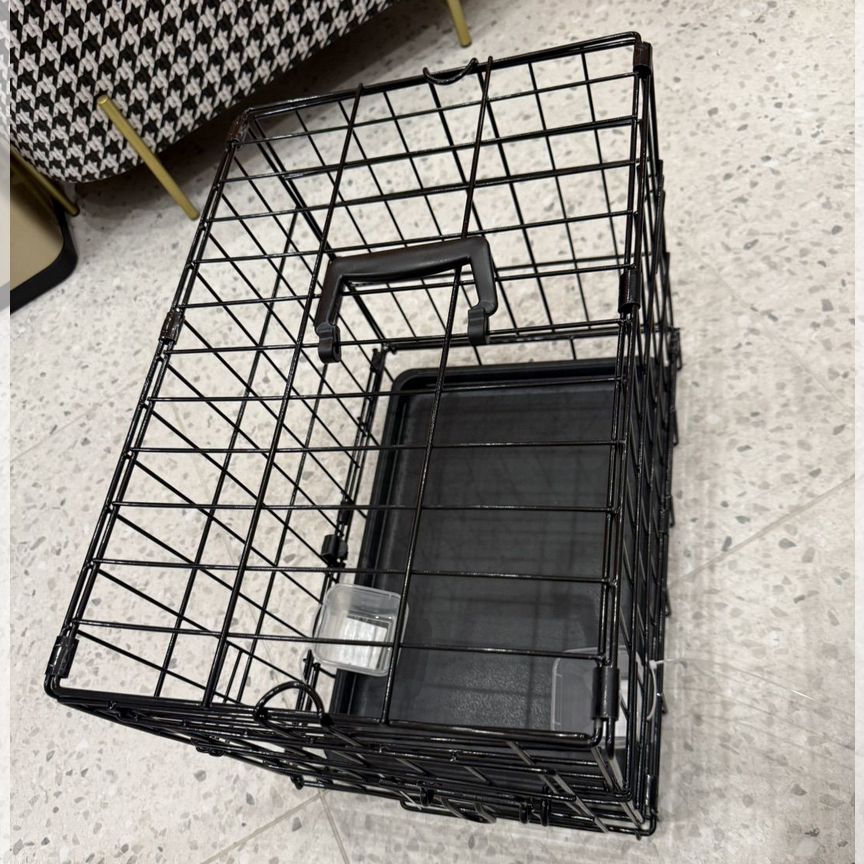 Клетка для собаки маленькая