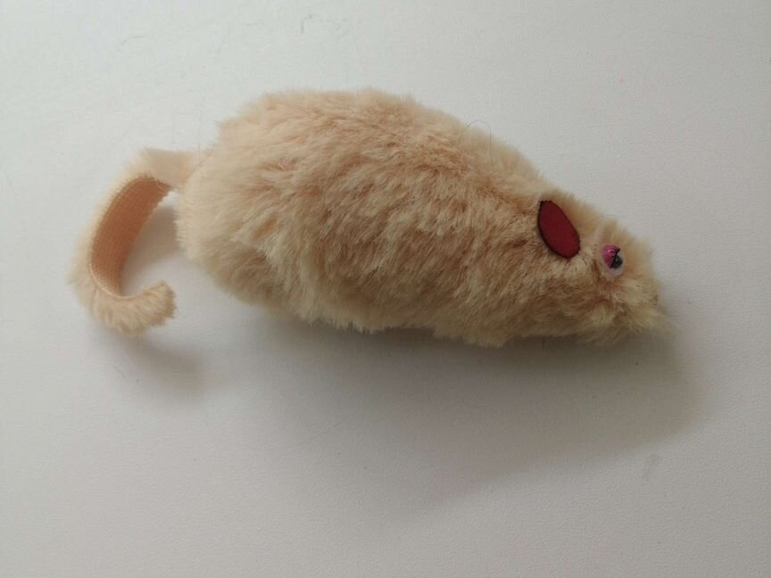 Triol игрушка для кошек мышь цветная