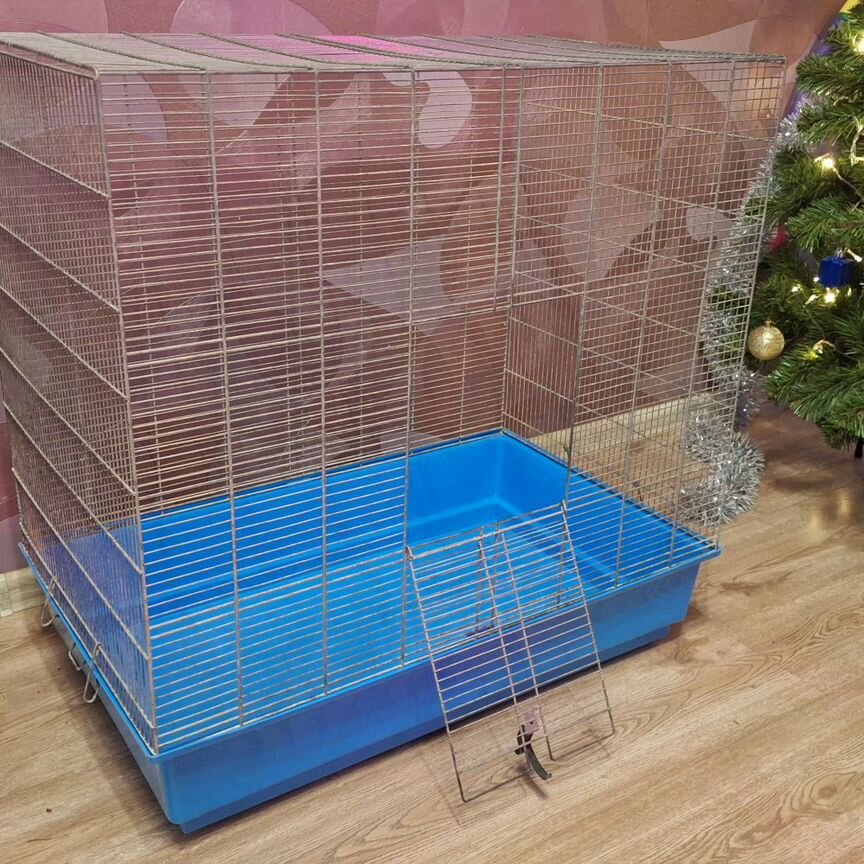 Клетка большая