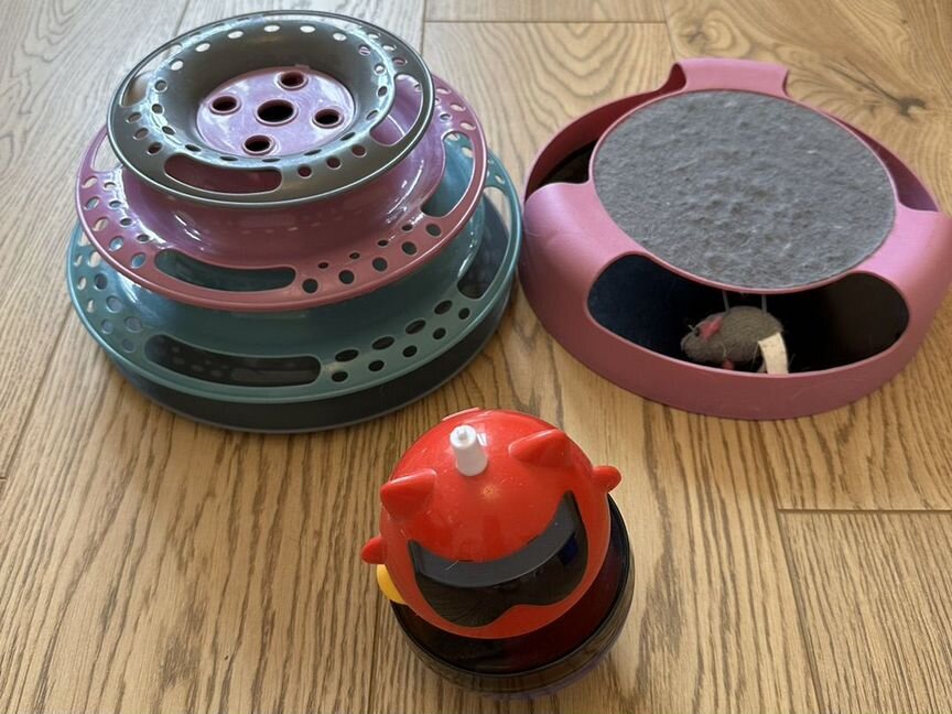 Игрушки для кошек