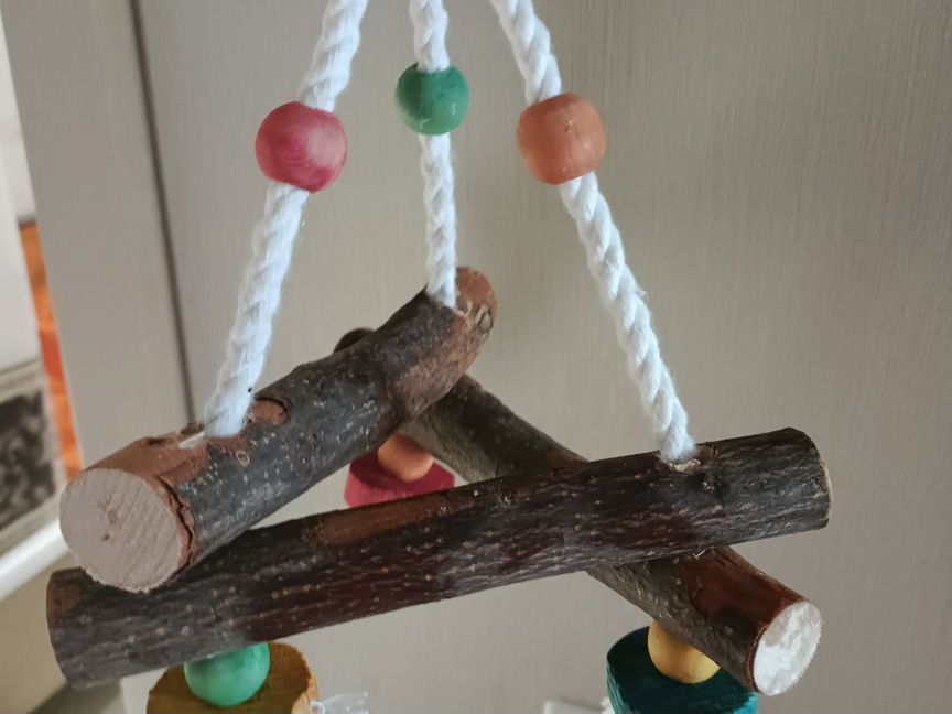 Качель для попугаев