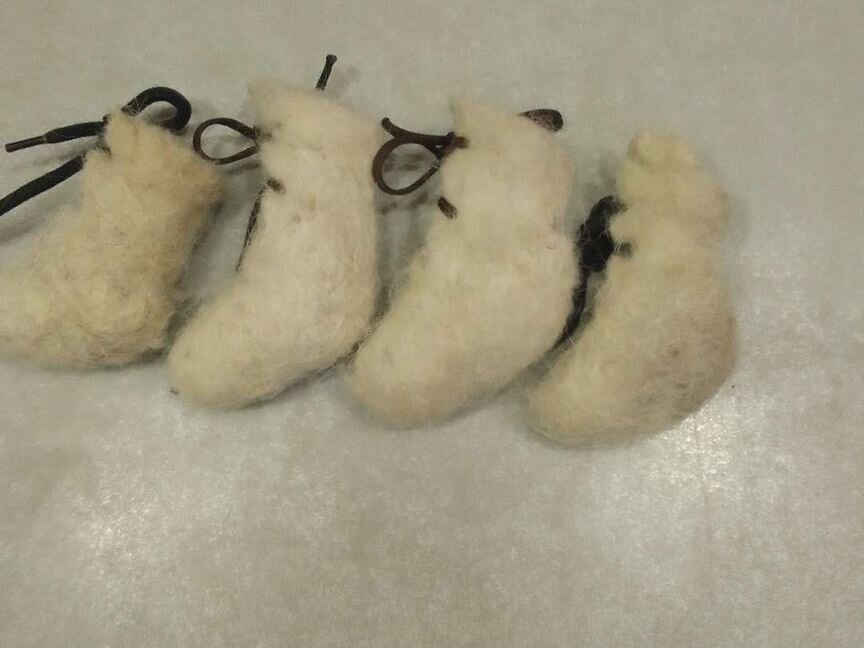 Обувь для маленькой собаки