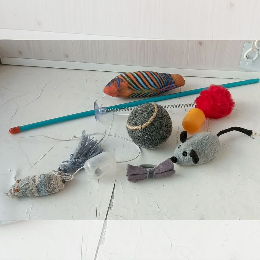 Игрушки для кошек