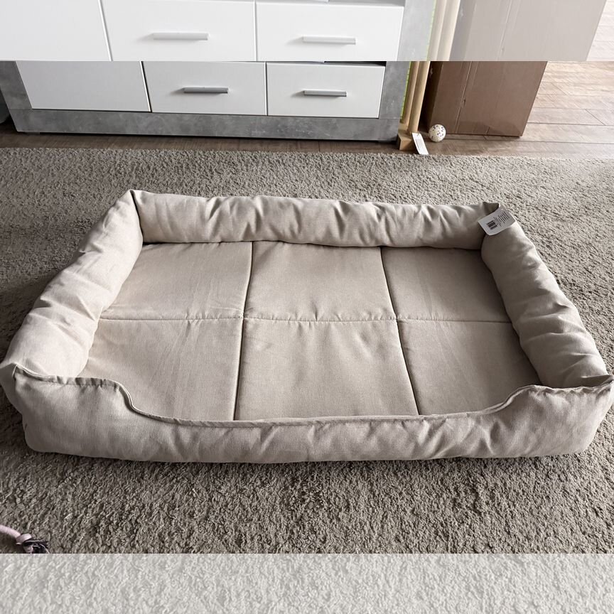 Лежанка для большой собаки крупных