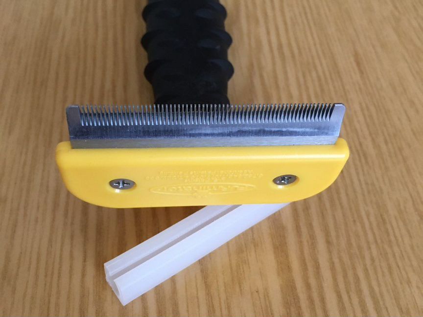 Furminator для кошек или маленьких собачек