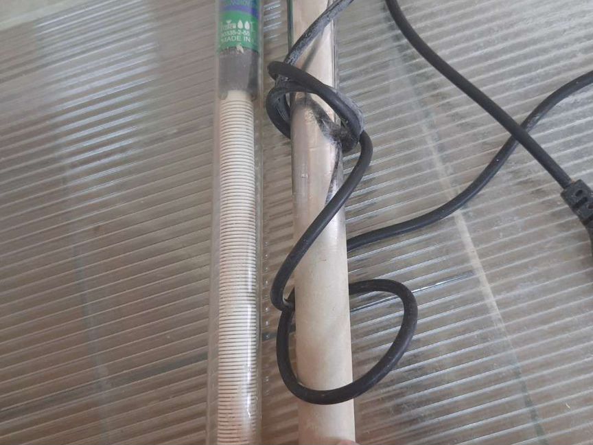 Аквариумный подогреватель воды