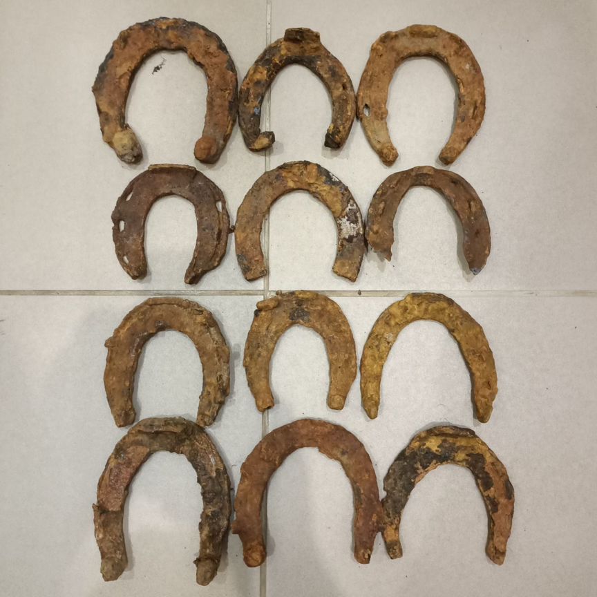 Подкова для лошади бу