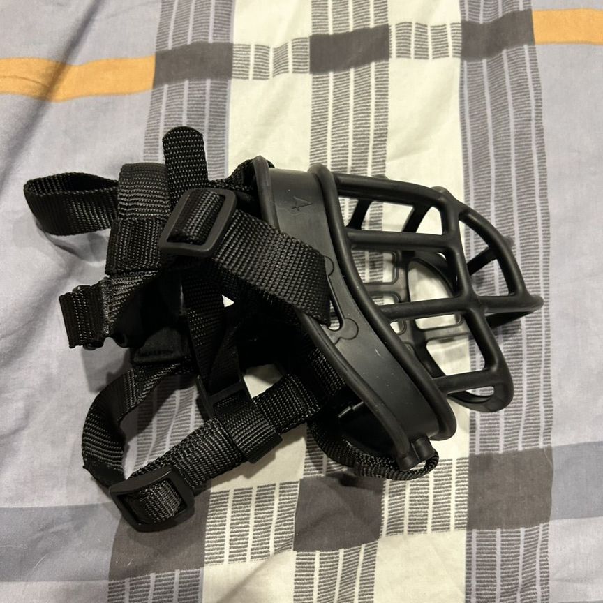 Намордник собак "Baskerville Ultra", Size4, 9х32см