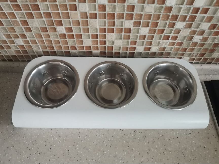 Тройная миска для кошек и собак 3 чашки по 240мл