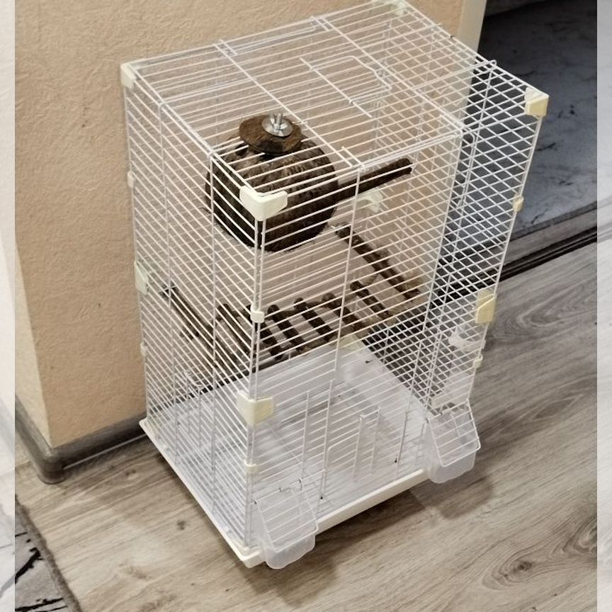 Клетка для попугаев