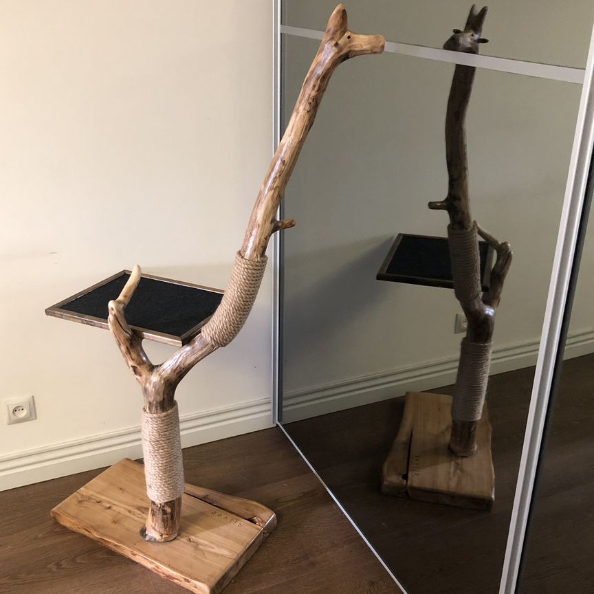 Когтеточка для кошки жираф